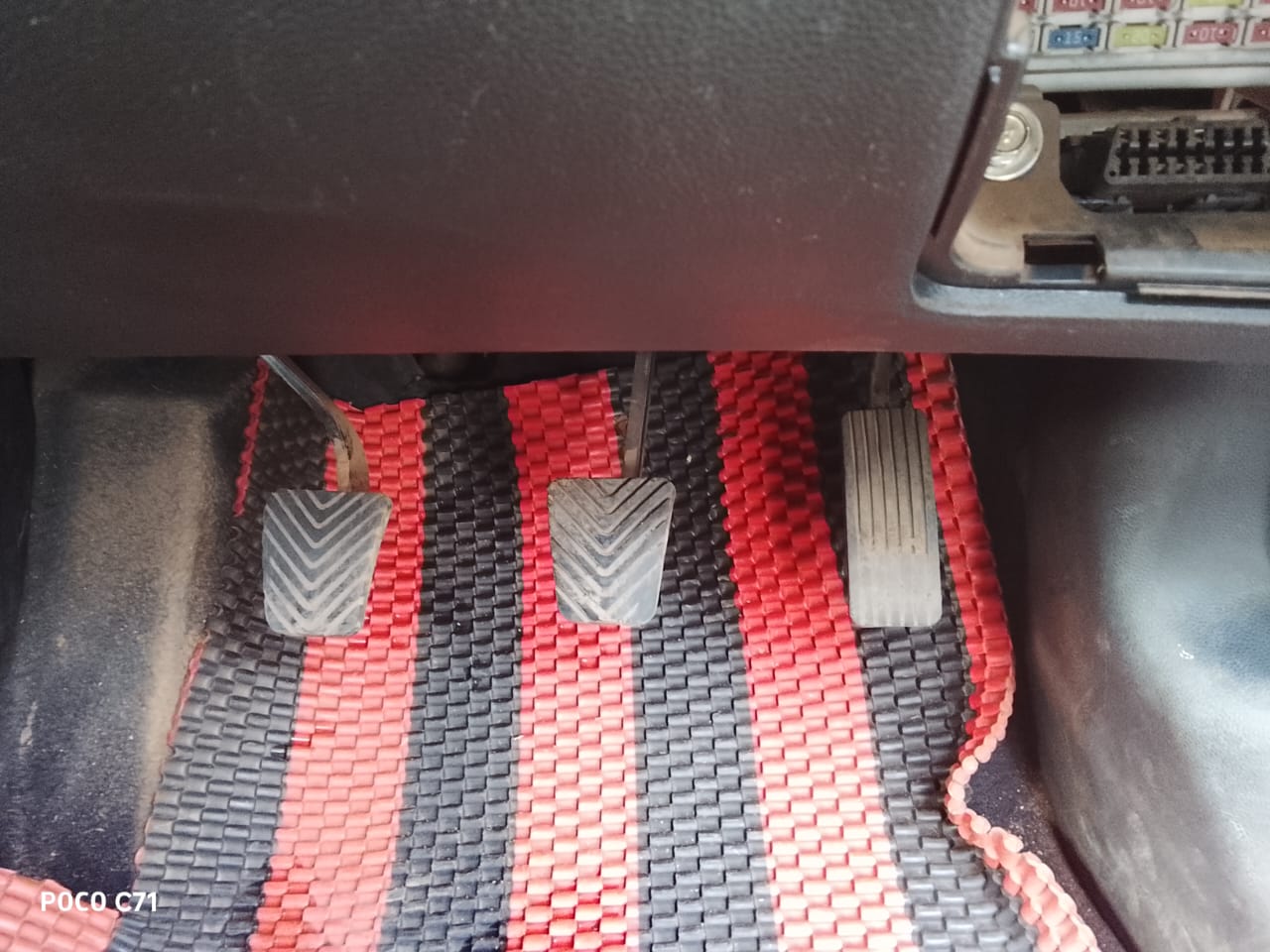 Buy Used Hyundai Creta 1.6 CRDi SX of 2015 model @ 5,70,000 INR in ...