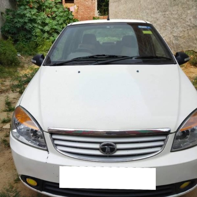 Used 2012 Tata Indigo eCS Diesel Manual in Hathras at ₹1.35 Lakh - CarDekho