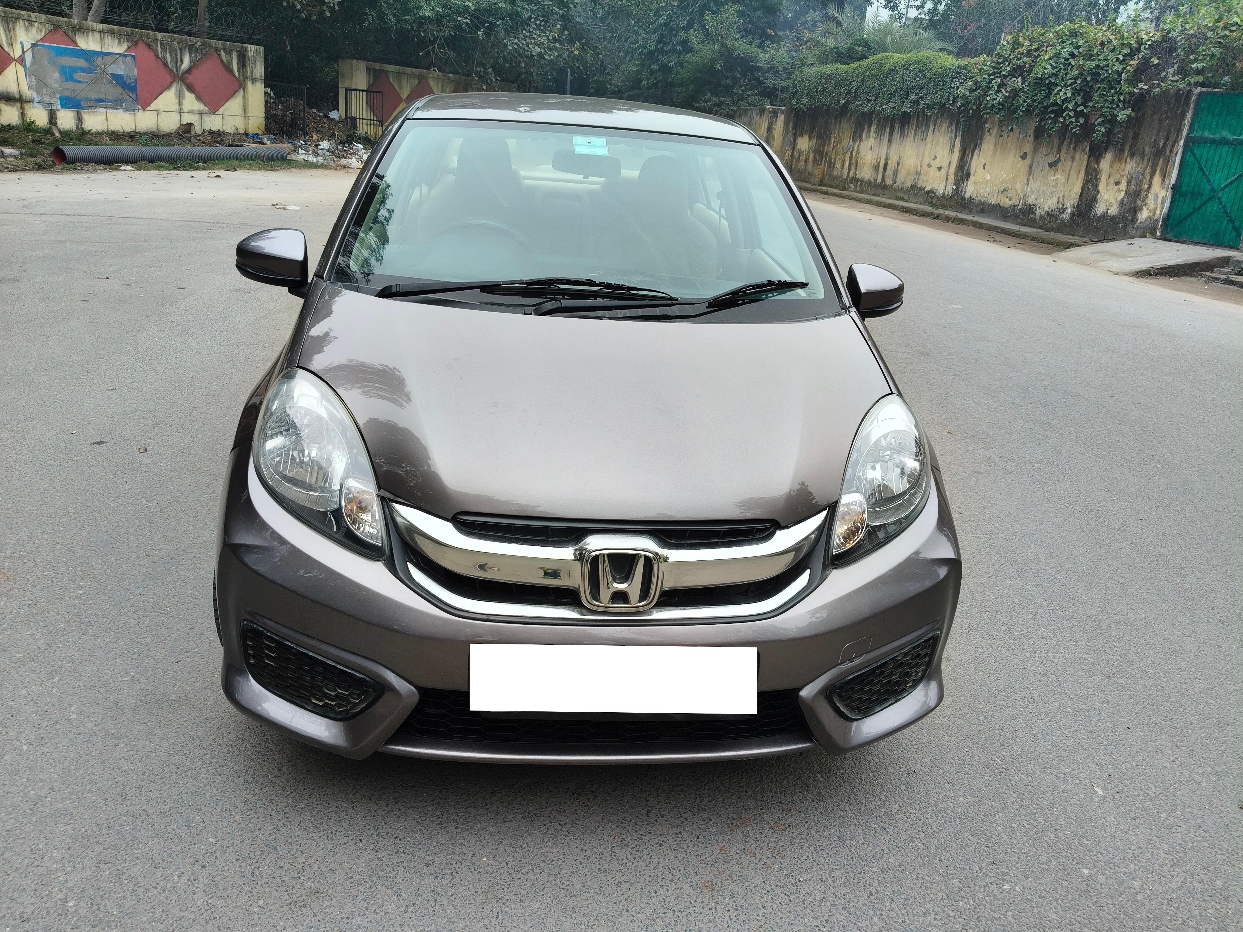 Used 2017 Honda Amaze 1198 cc Petrol Manual Car in New Delhi at ₹3.70 ...
