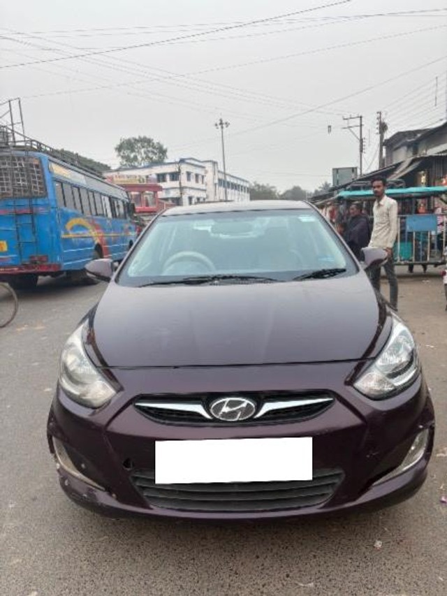 Used 2013 Hyundai Verna Petrol Manual in Balurghat at ₹1.50 Lakh - CarDekho