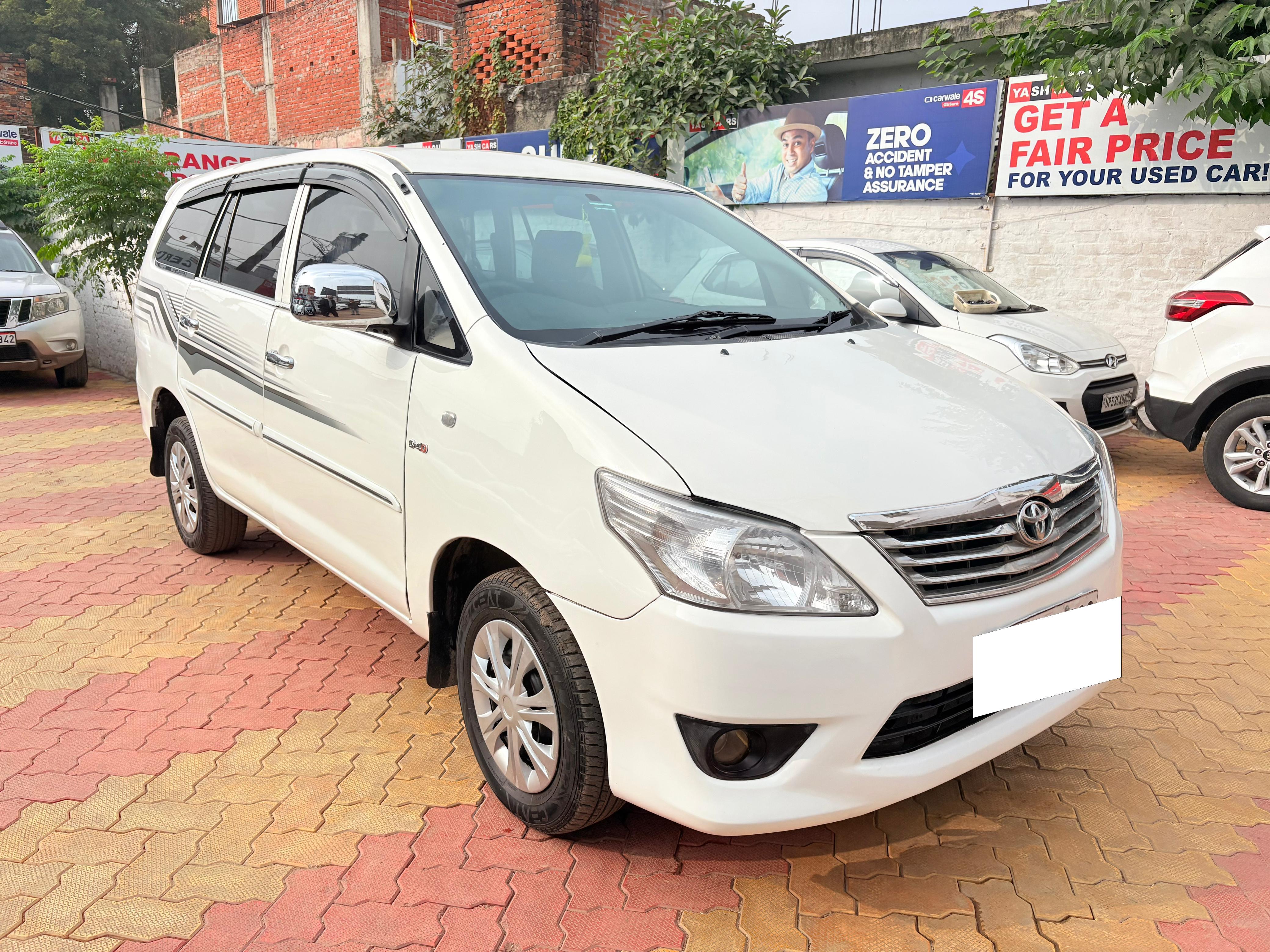 Used 2016 Toyota Innova 2494 cc Diesel Manual Car in Gorakhpur at ₹6 ...