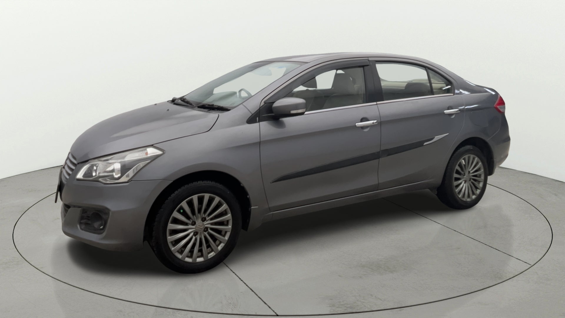 Buy Used Maruti Ciaz ZXi Plus of 2017 model @ 4,59,903 INR in Delhi ...