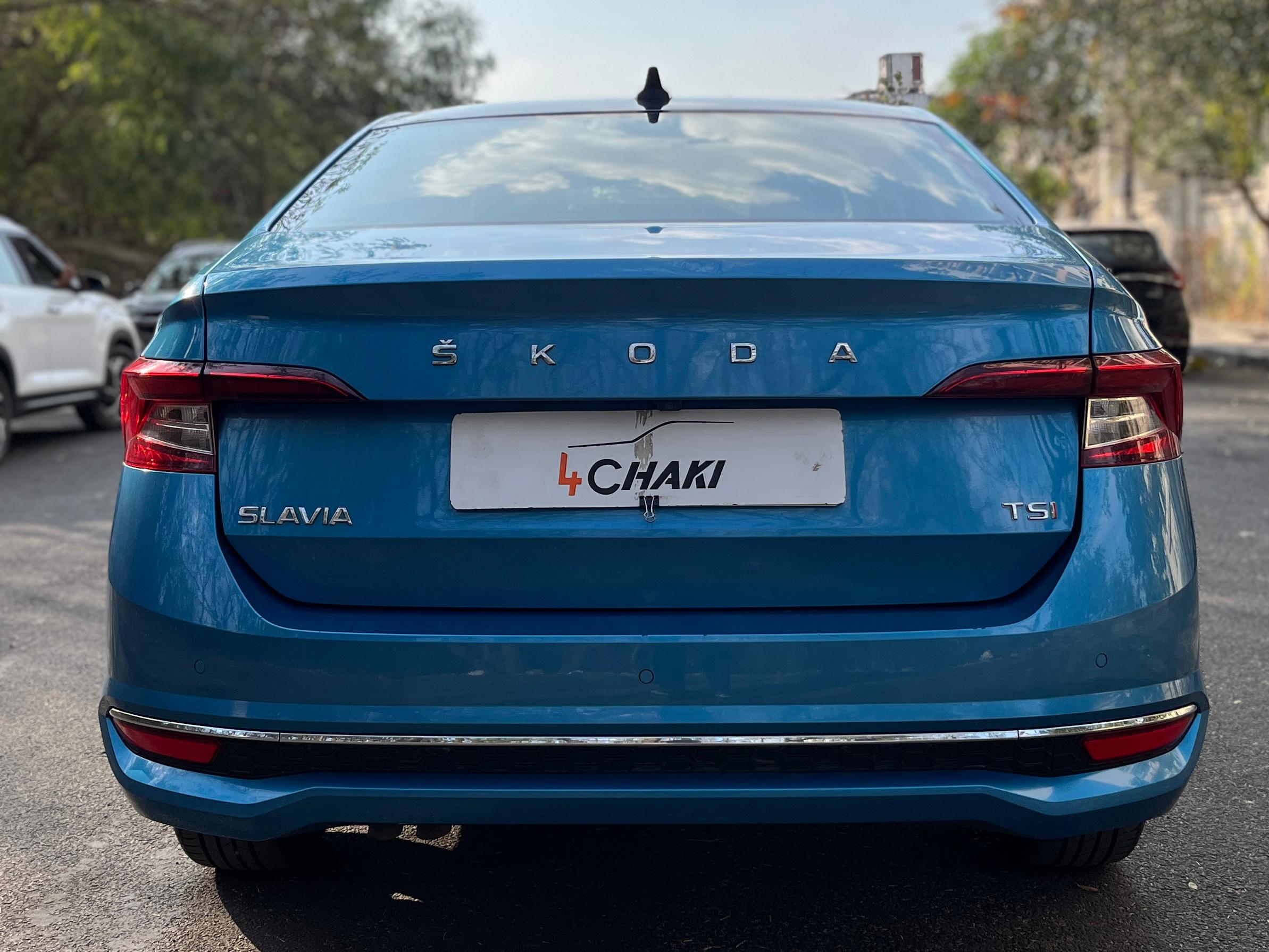 Buy Used Skoda Slavia 1.5 TSI Style AT BSVI of 2022 model @ 13,95,000 ...