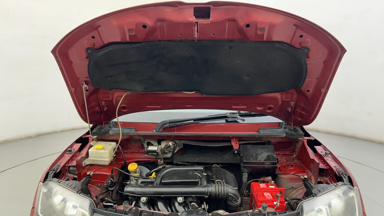 Buy Used Renault KWID RXT of 2017 model @ 2,42,470 INR in Ahmedabad - 5071719 - ZigWheels.com