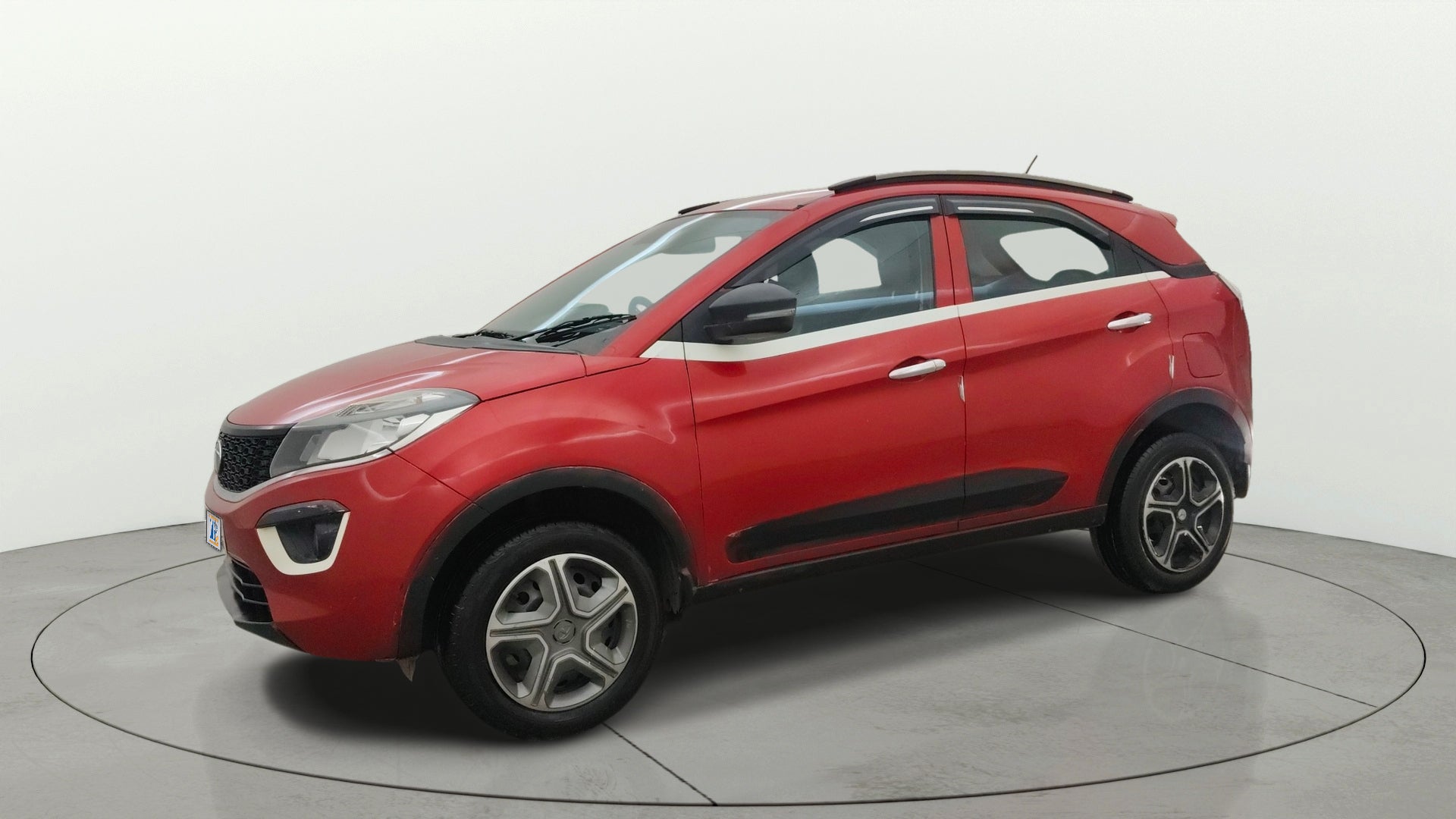 Buy Used Tata Nexon 1.2 Revotron XM of 2018 model @ 5,10,179 INR in ...