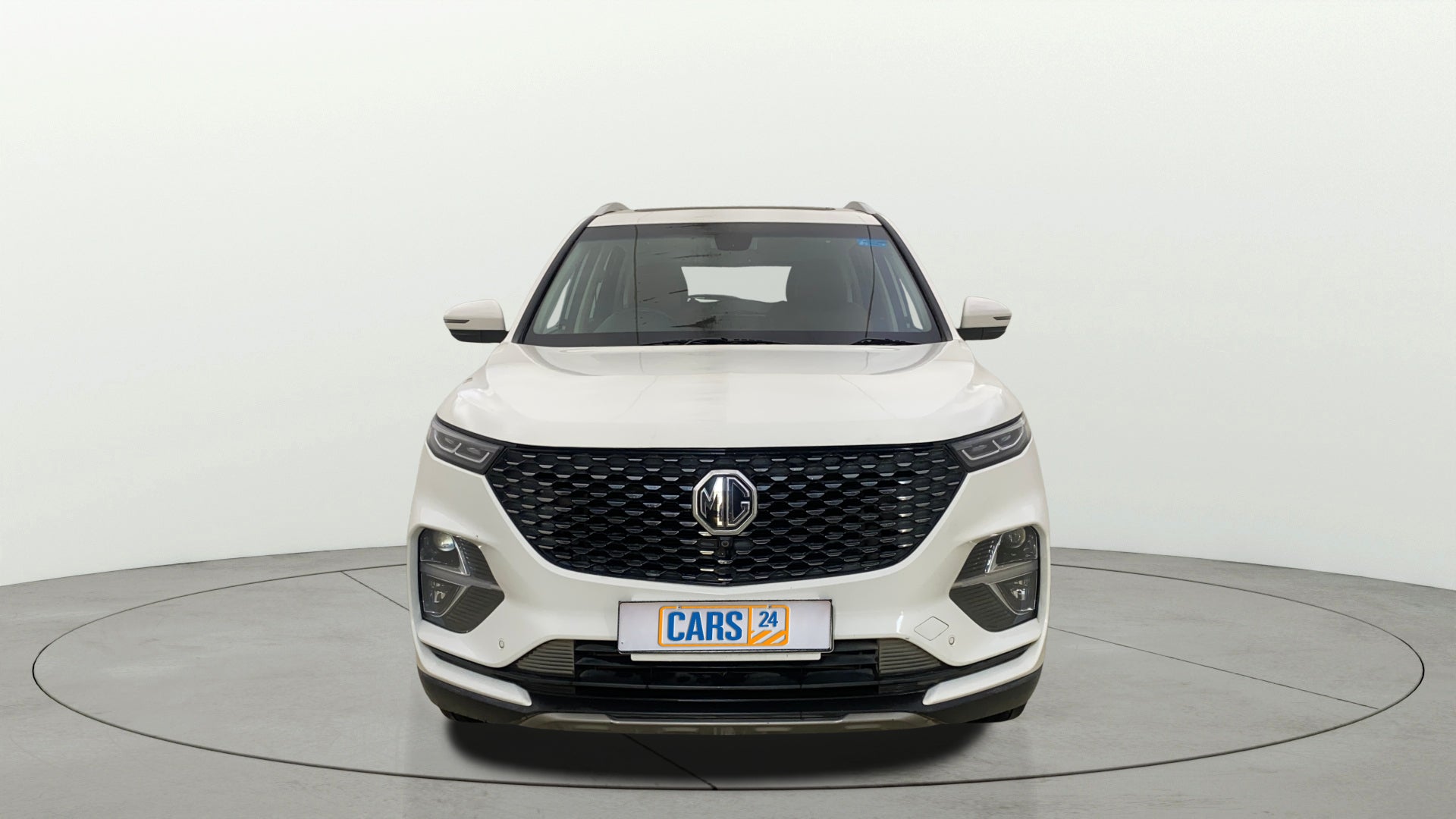 Buy Used MG Hector Plus Sharp Hybrid MT of 2021 model @ 11,17,928 INR ...