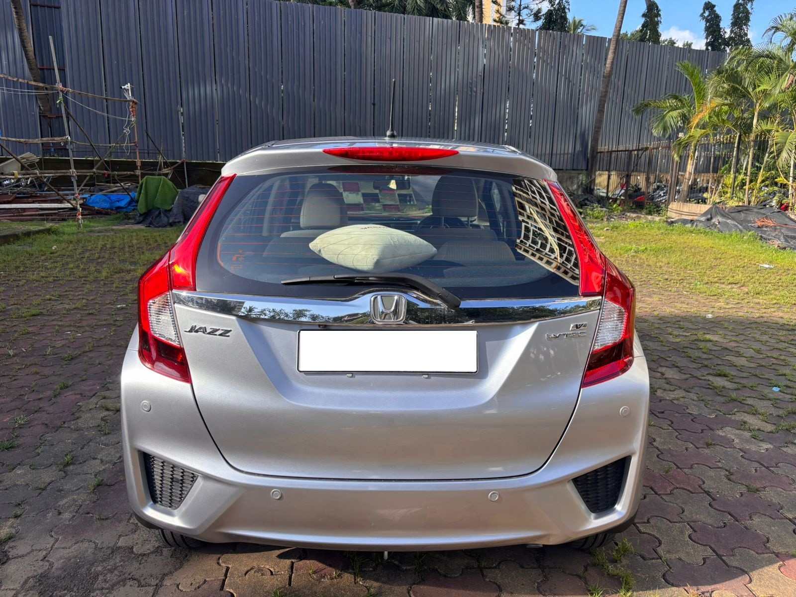 Buy Used Honda Jazz V CVT of 2018 model @ 5,45,000 INR in Mumbai ...