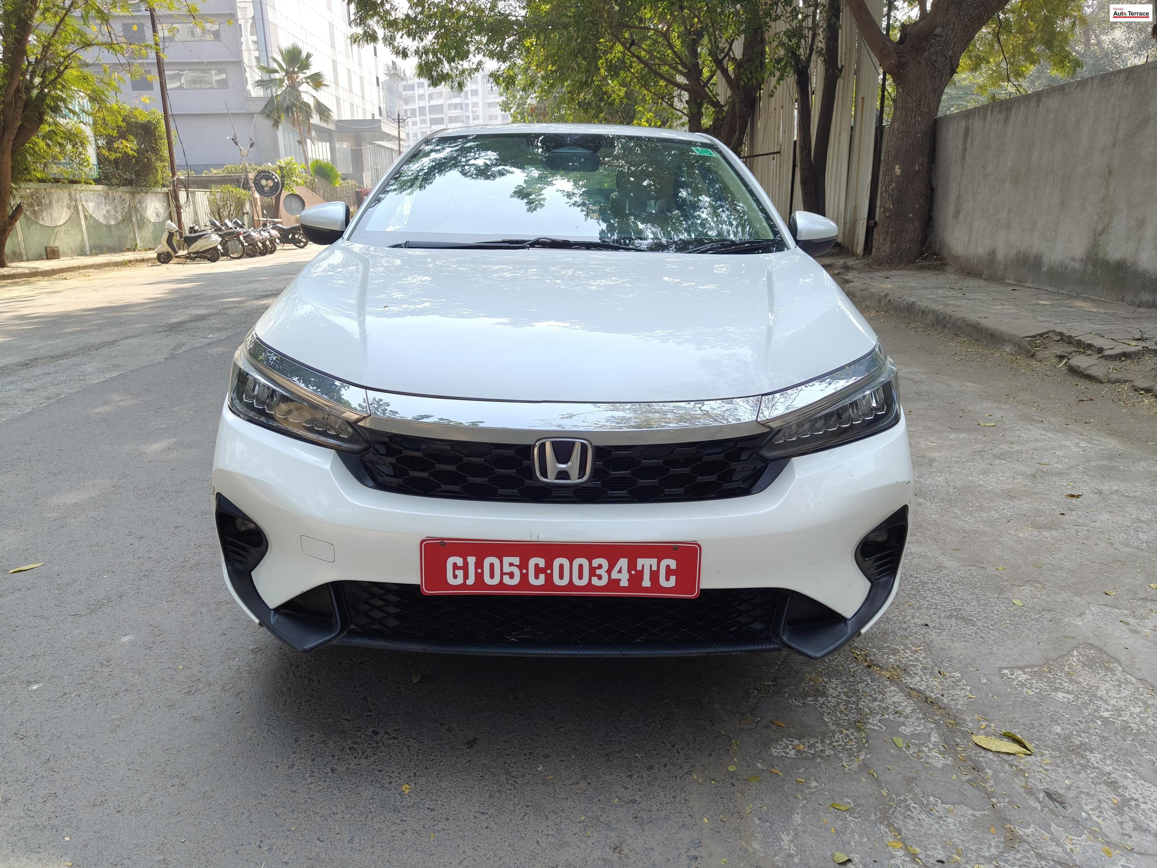 Buy Used Honda City ZX CVT 2 Airbag of 2023 model @ 12,85,626 INR in ...