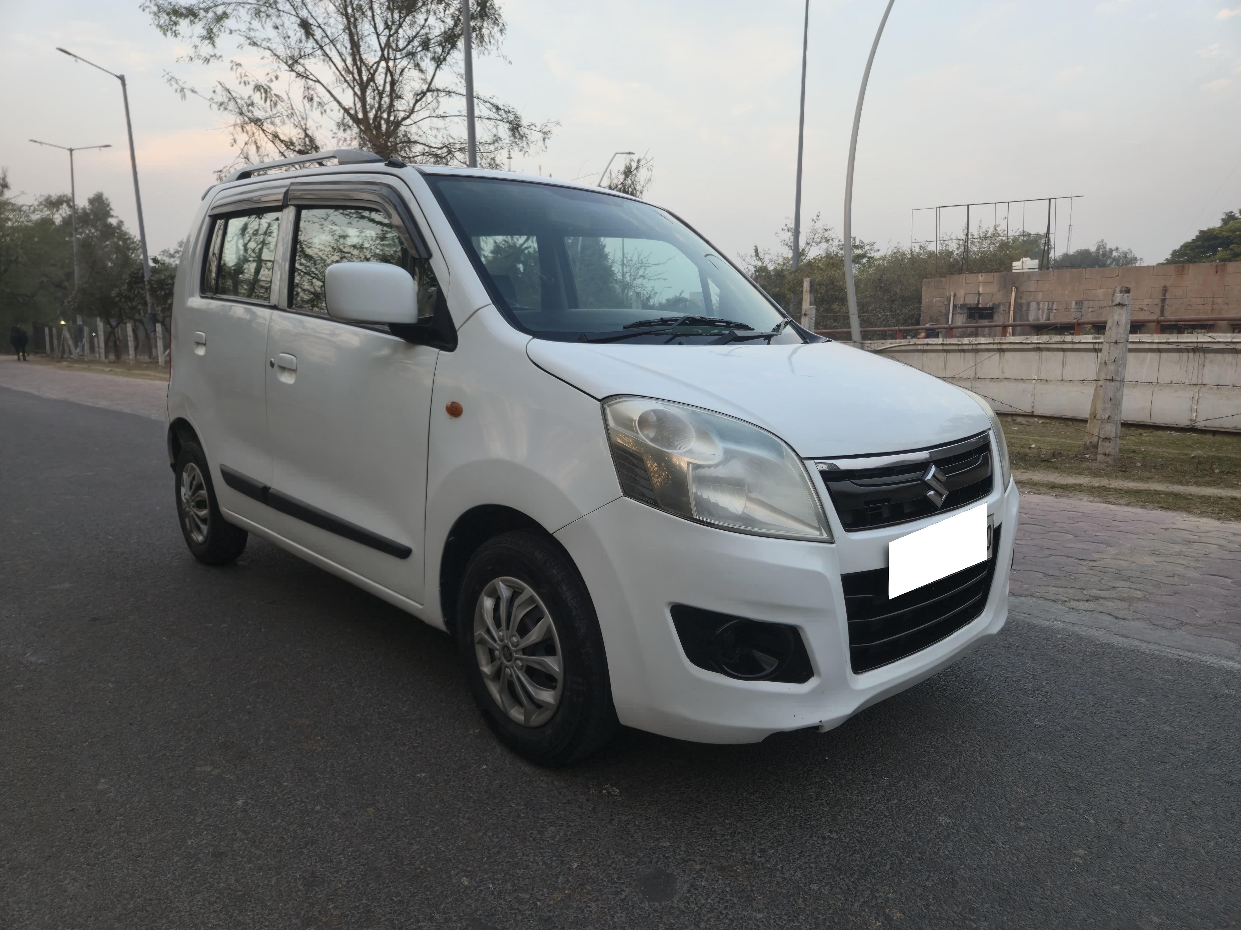 Best MUVs in India 2026, 18 MUV Cars Prices, Images @ ZigWheels
