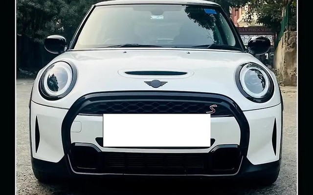 Used 2023 Mini Cooper SE Electric Automatic Car in New Delhi at ₹38.50 ...