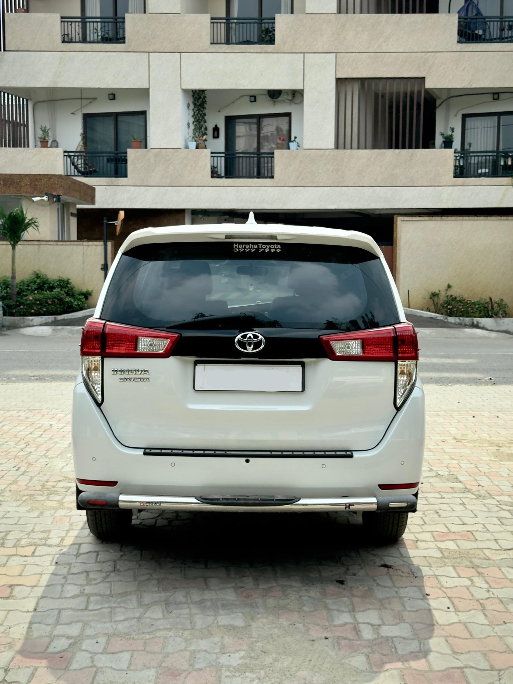 Buy Used Toyota Innova Crysta 2.4 GX 7Str of 2023 model @ 21,50,000 INR ...