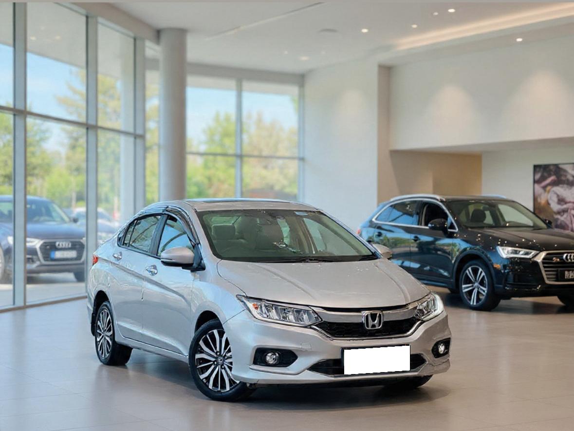 Used 2017 Honda City 4th Generation 1497 cc Petrol Automatic Car in New ...
