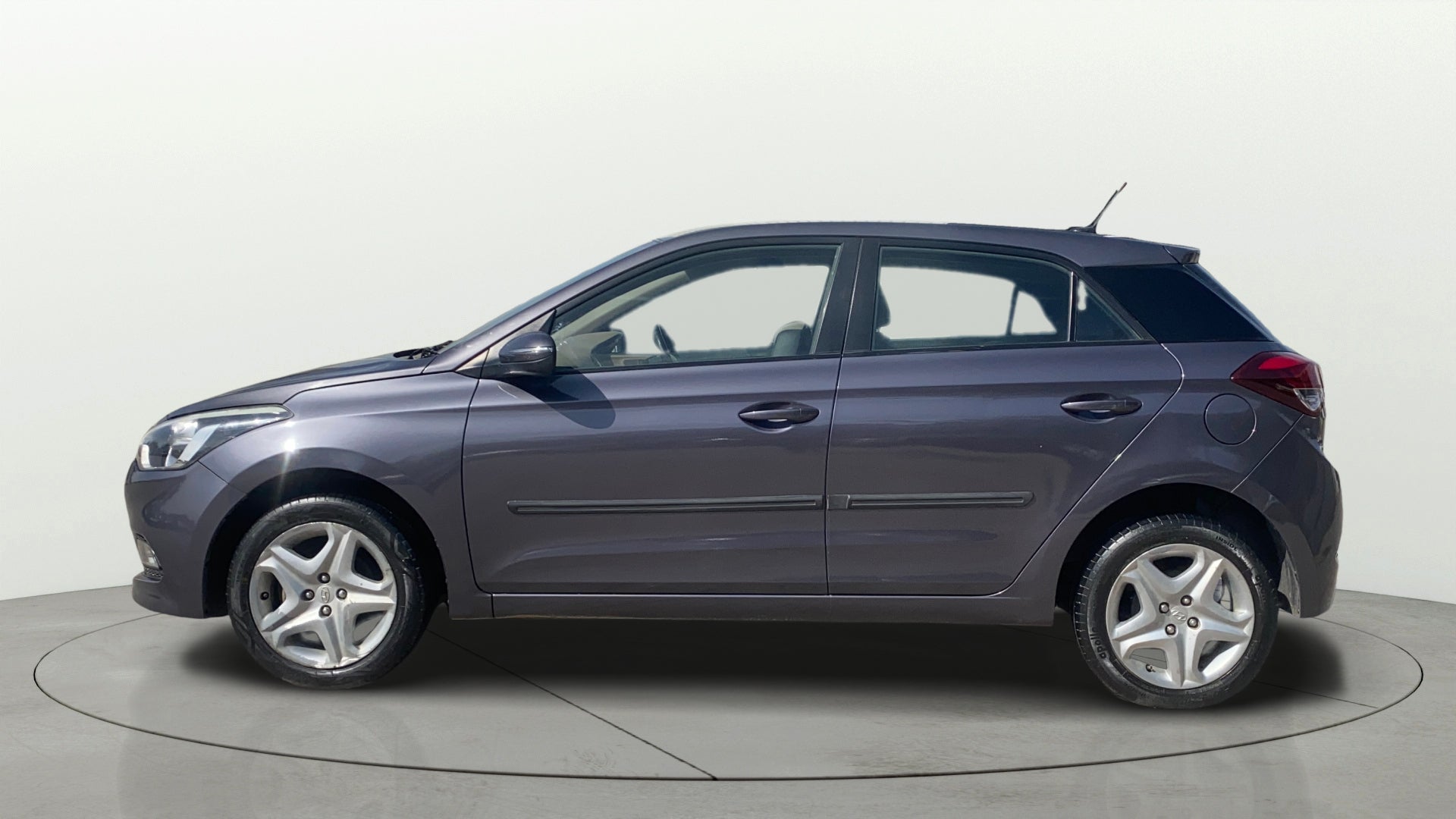 Buy Used Hyundai i20 Asta 1.2 of 2017 model @ 4,26,339 INR in Jaipur ...