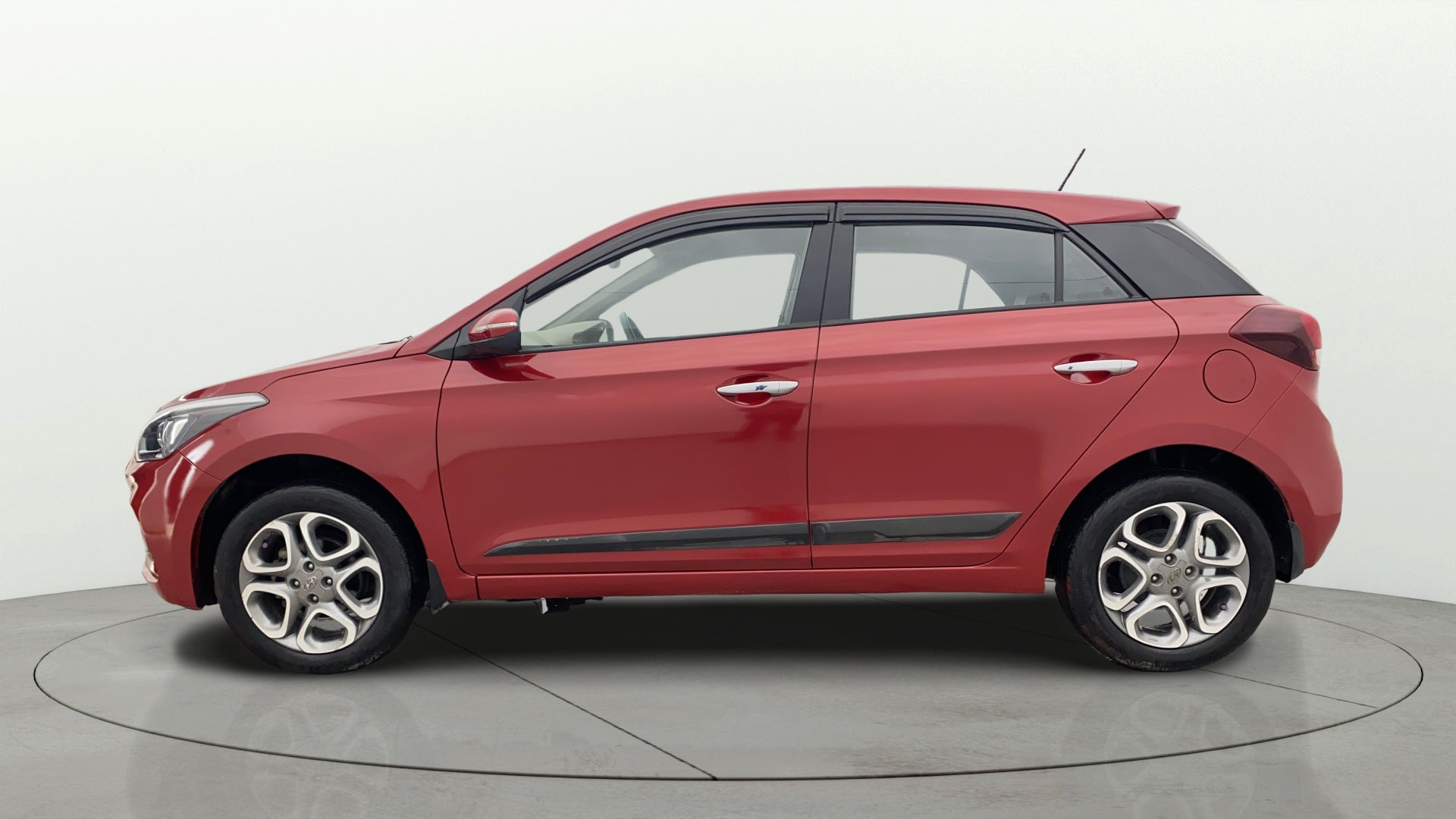 Buy Used Hyundai i20 Asta Option CVT BSIV of 2019 model @ 6,26,374 INR ...