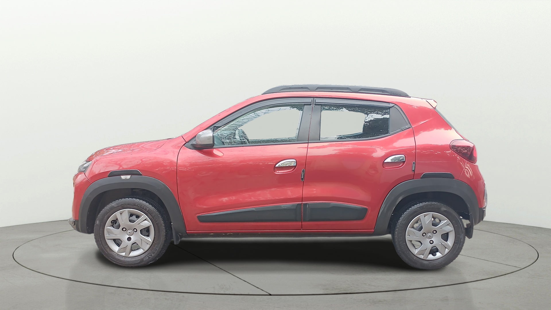 Buy Used Renault KWID 1.0 RXT Opt of 2021 model @ 3,00,402 INR in Delhi ...