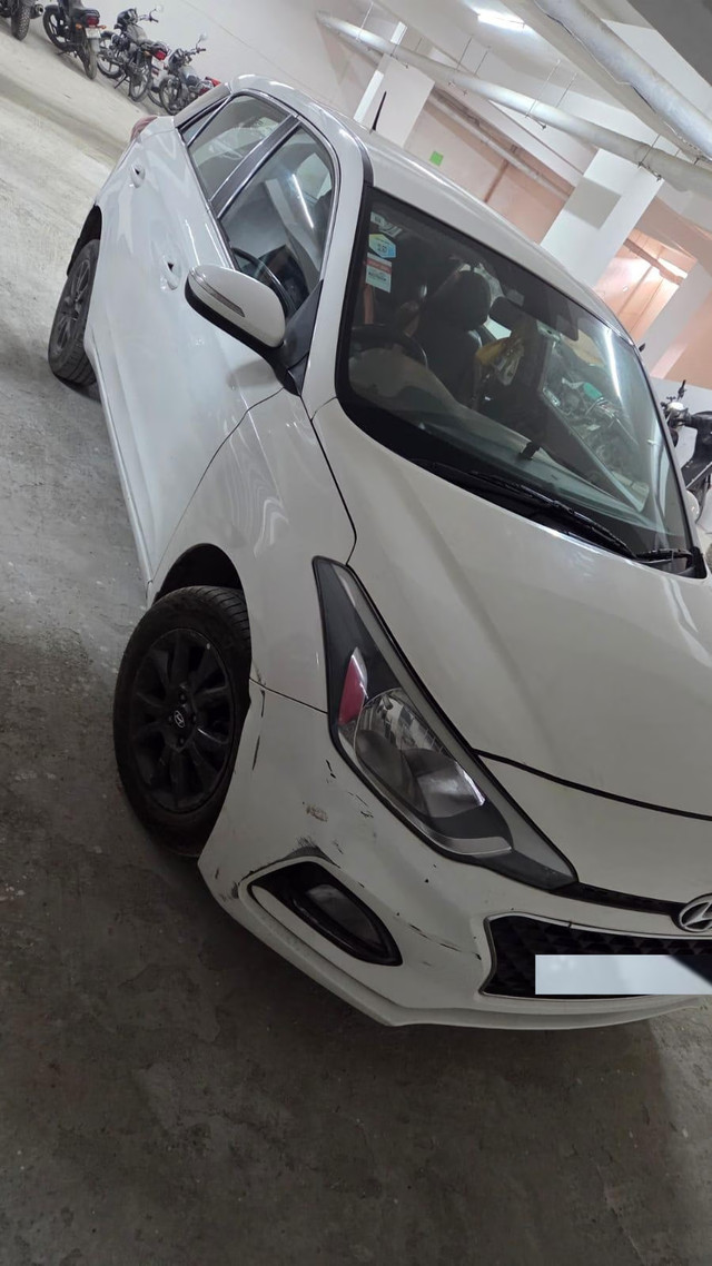 Used 2019 Hyundai Elite i20 Petrol Manual in Noida at ₹4.50 Lakh - CarDekho