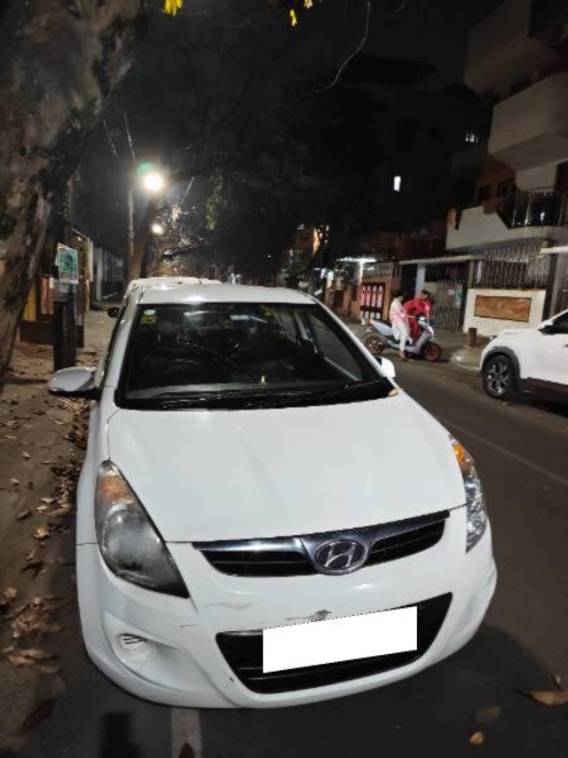 Used 2010 Hyundai i20 Petrol Manual in Bangalore at ₹2 Lakh - CarDekho