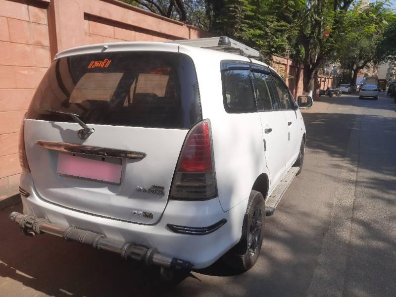 Buy Used Toyota Innova 2.5 G Diesel 7 Seater BS III of 2005 model @ 3 ...