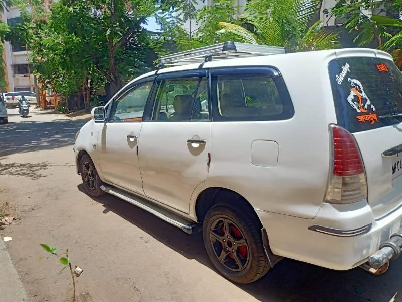 Buy Used Toyota Innova 2.5 G Diesel 7 Seater BS III of 2005 model @ 3 ...