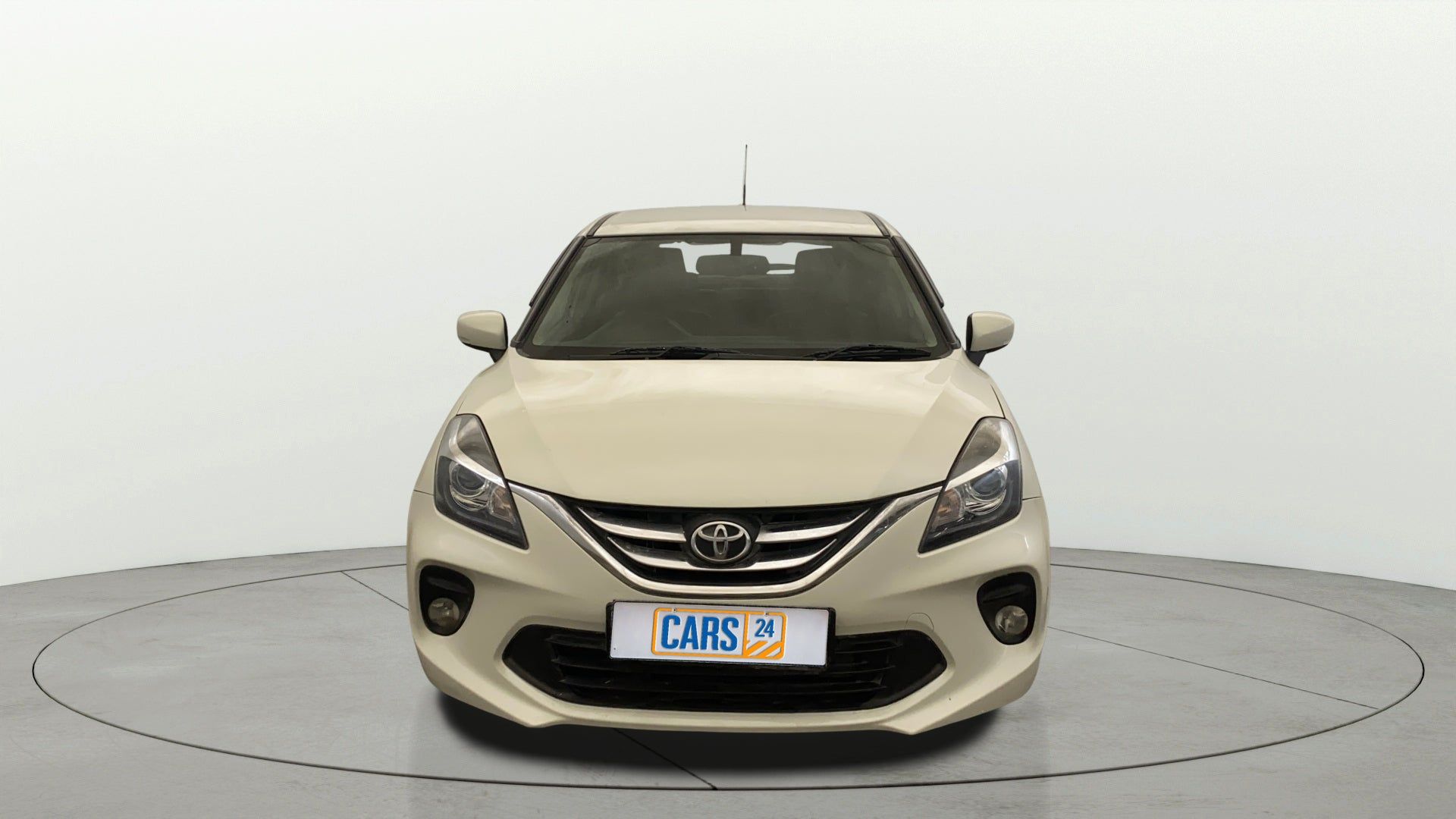 Buy Used Toyota Glanza V CVT of 2019 model @ 4,59,000 INR in Noida ...