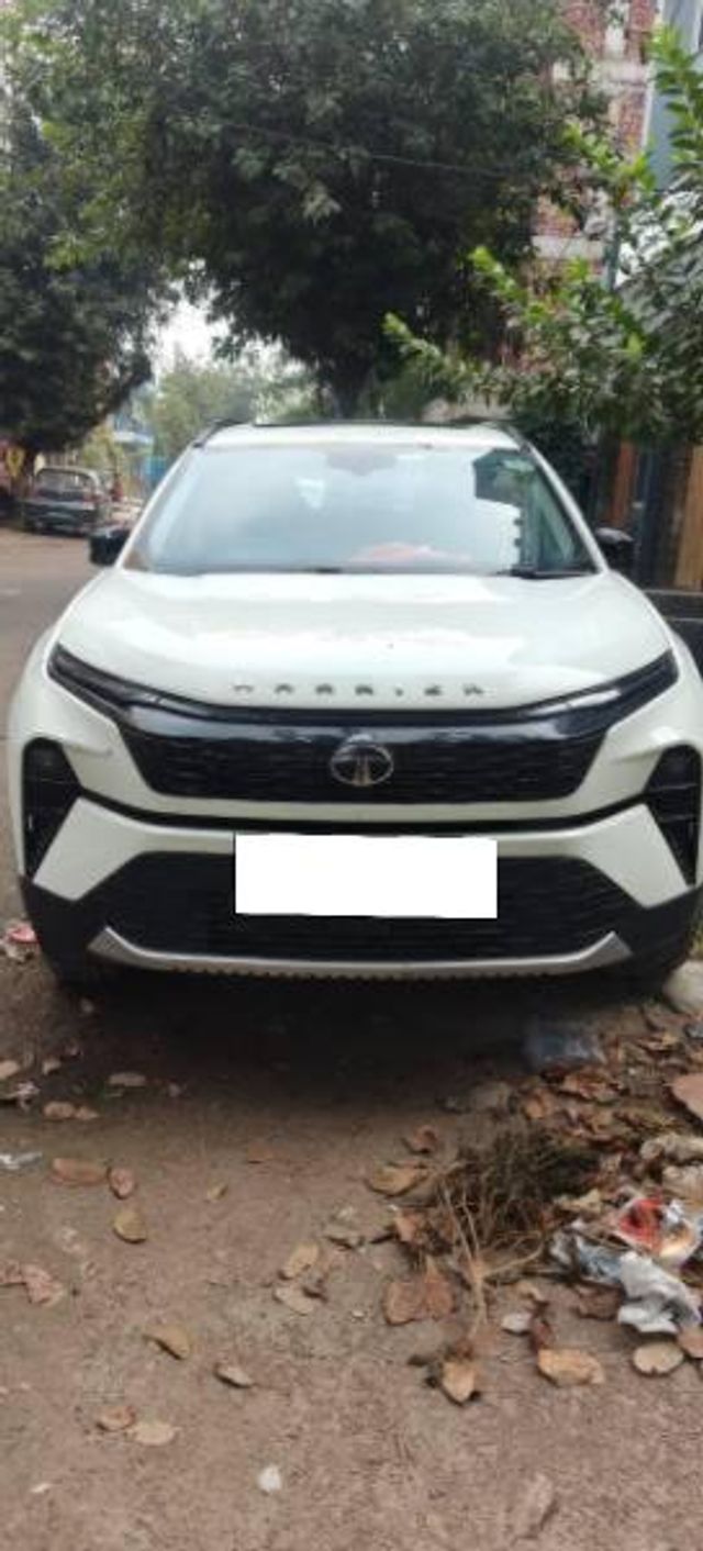 Used 2024 Tata Harrier Diesel Manual in Noida at ₹16.90 Lakh - CarDekho