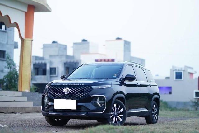 Used 2021 MG Hector Plus Diesel Manual in Pune at ₹13.50 Lakh - CarDekho
