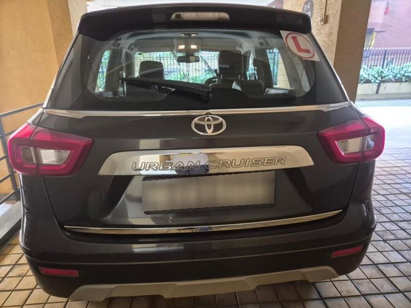 Buy Used Toyota Urban cruiser Premium AT of 2022 model @ 8,60,000 INR ...