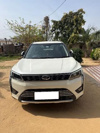 Used Mahindra XUV300 in Chomu - 1 Second Hand Mahindra XUV300 for Sale