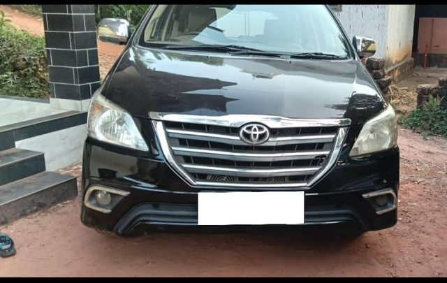 Used Toyota Innova MUV Cars in Kerala - 4 Second Hand Cars for Sale ...
