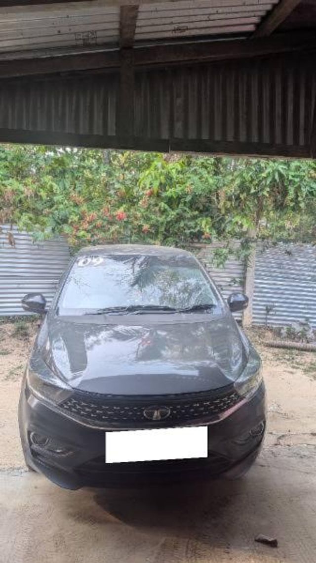 आइजोल में ₹4.20 लाख से 2 पुरानी Tata Tigor कारें - बेहतरीन कीमतों पर ...