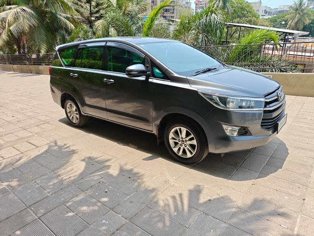 बीड में ₹15.75 लाख से 7 पुरानी Toyota Innova Crysta कारें - बेहतरीन ...