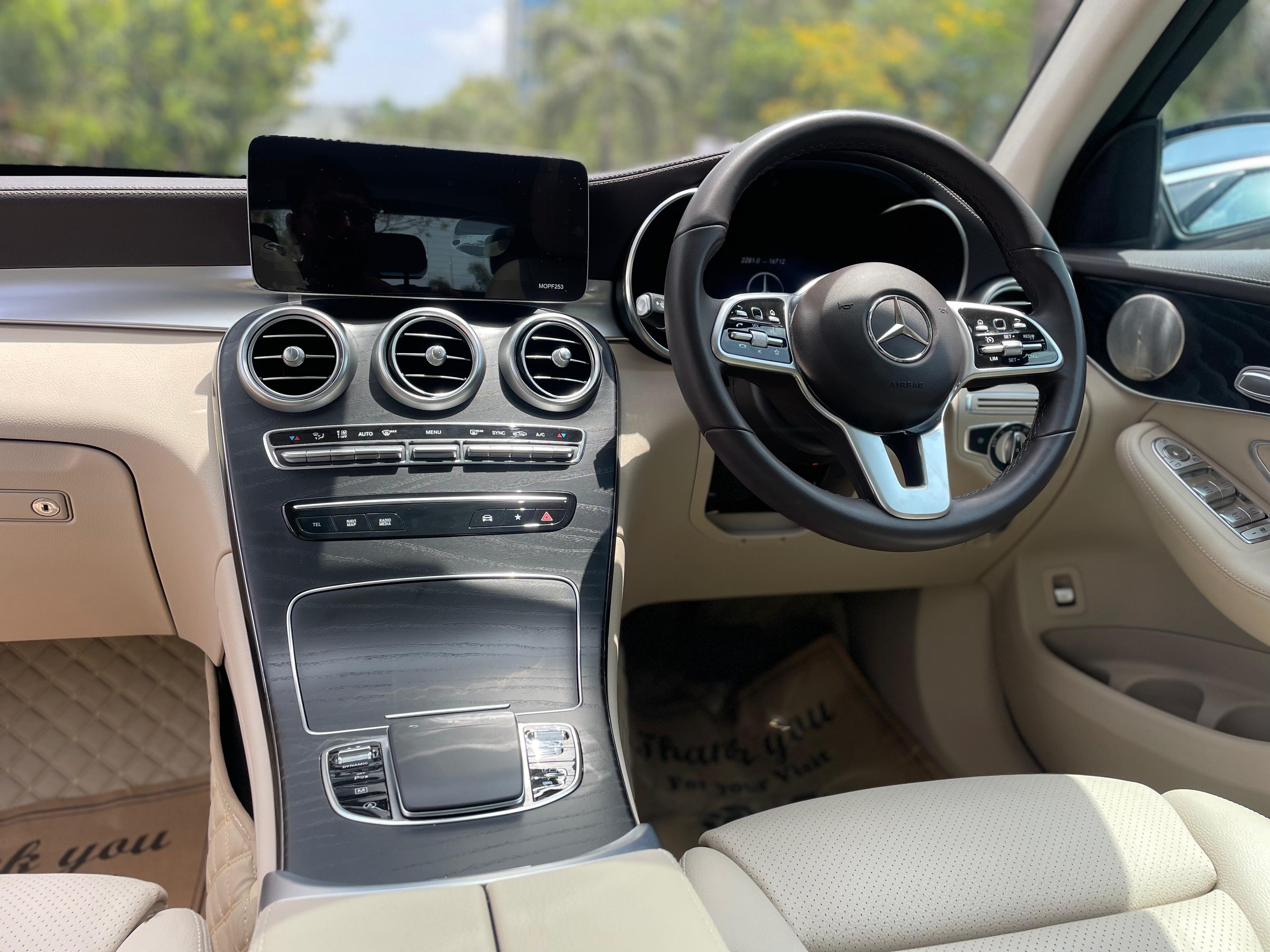 Buy Used Mercedes-Benz GLC 200 of 2022 model @ 46,50,000 INR in Mumbai ...