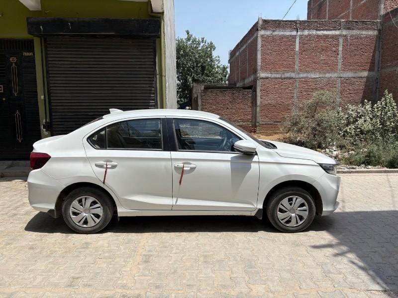 Buy Used Honda Amaze 2nd Gen S of 2024 model @ 6,15,000 INR in ...