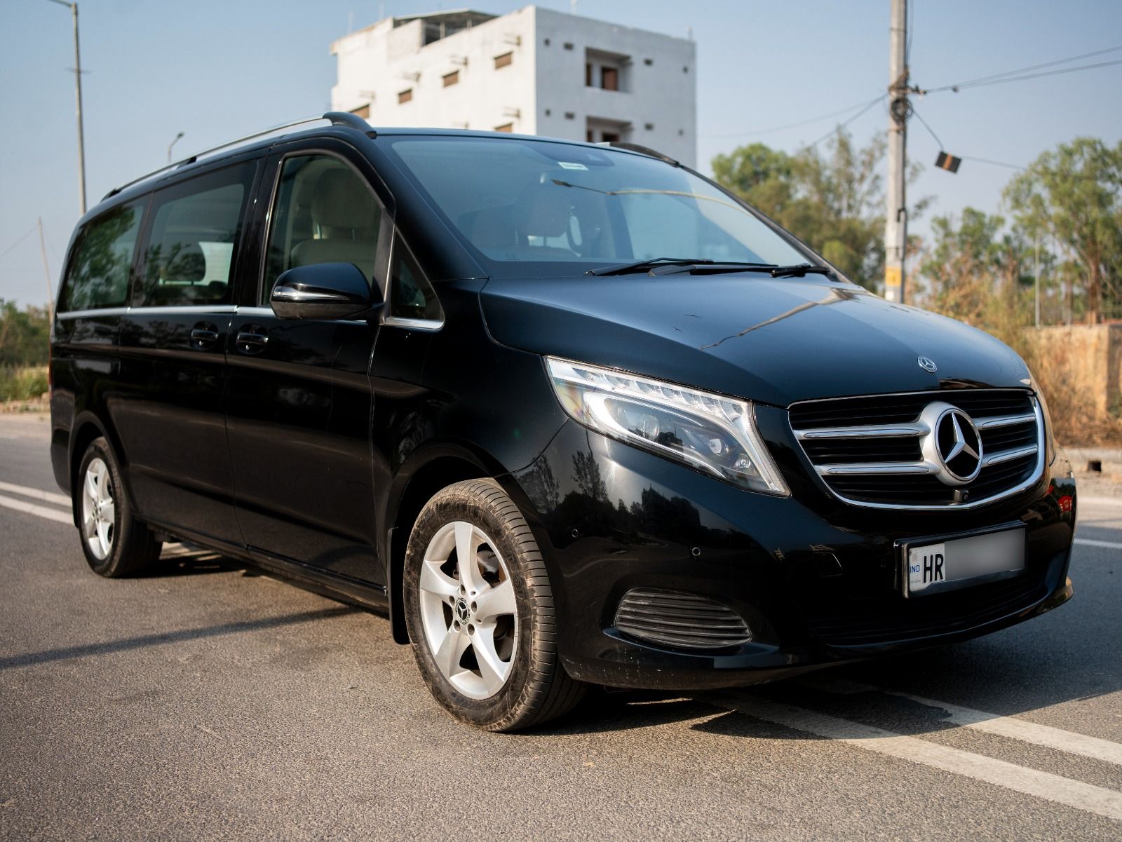 Buy Used Mercedes-Benz V-Class Exclusive of 2019 model @ 46,00,000 INR ...