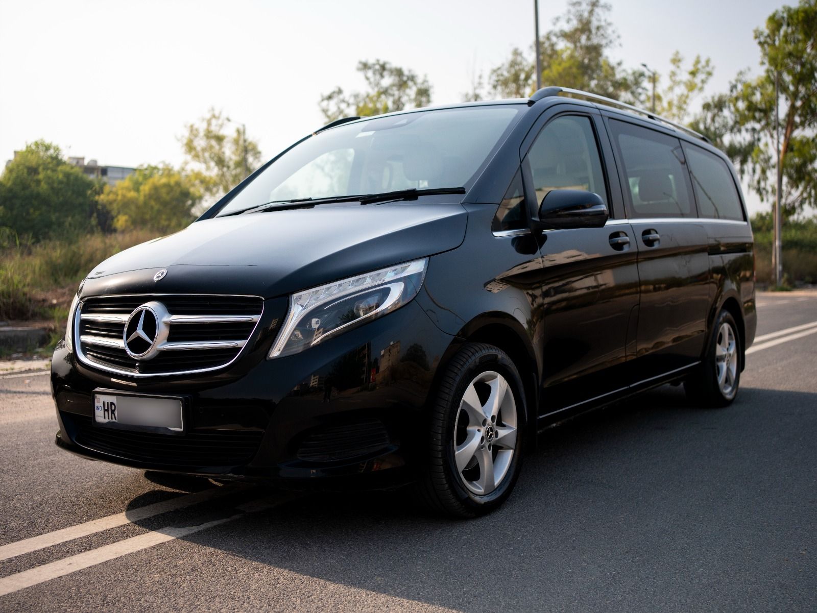 Buy Used Mercedes-Benz V-Class Exclusive of 2019 model @ 46,00,000 INR ...