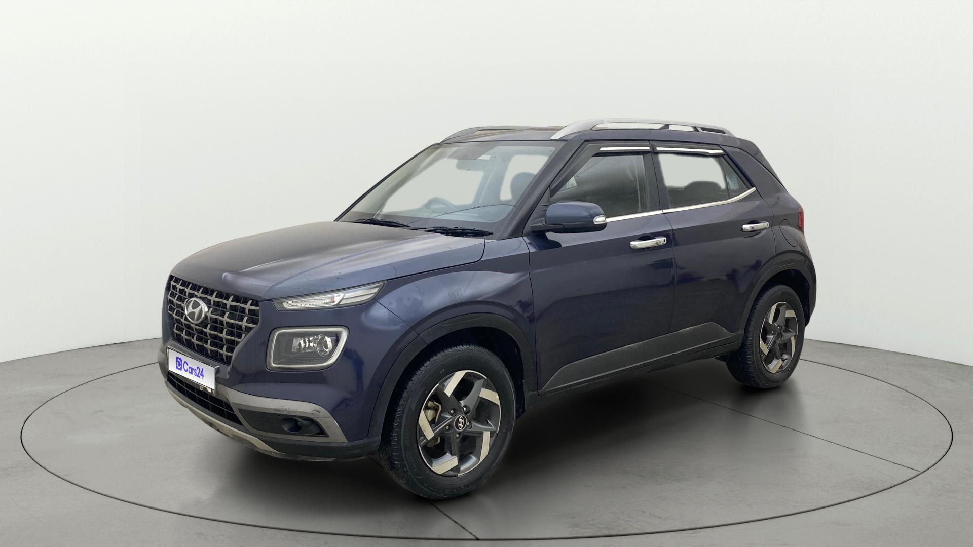 Buy Used Hyundai Venue SX Opt Diesel of 2020 model @ 7,41,183 INR in ...