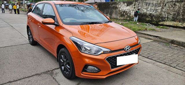 Used Orange Color Cars in India - 348 Second Hand Orange Cars in India ...