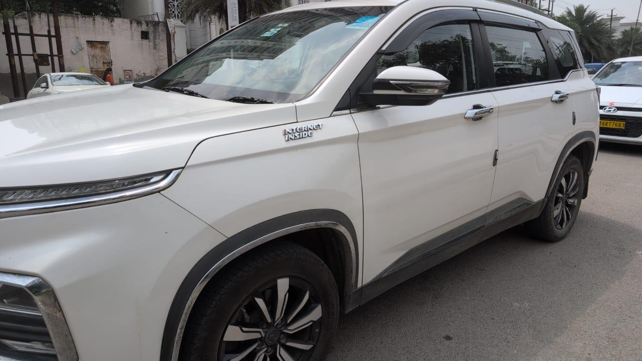 Buy Used MG Hector Hybrid Sharp MT of 2020 model @ 10,80,000 INR in ...
