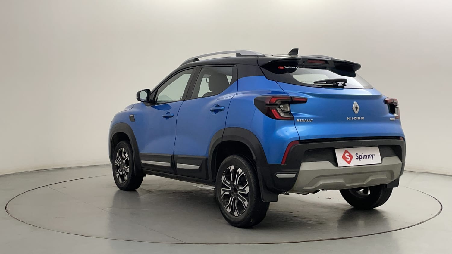 Buy Used Renault Kiger RXZ Turbo DT of 2021 model @ 6,92,000 INR in ...