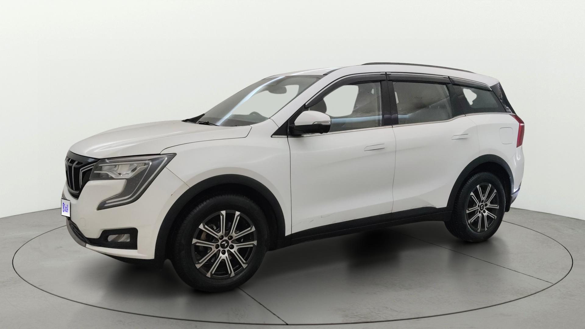 Buy Used Mahindra XUV700 AX7 AT Luxury Pack BSVI of 2024 model @ 21 ...