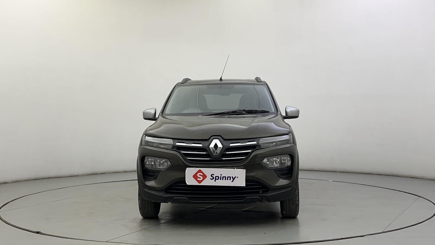 Buy Used Renault KWID 1.0 RXT Opt of 2021 model @ 3,53,000 INR in ...