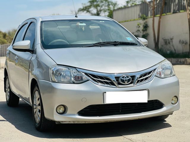 Used 2015 Toyota Etios Liva 1364 cc Diesel Manual Car in Ahmedabad at ...