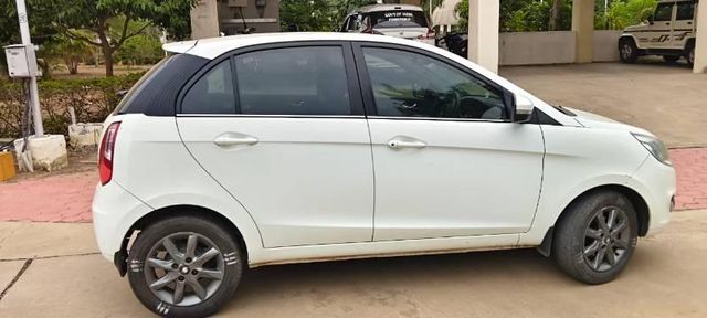सलीम में ₹3.50 लाख से 1 पुरानी Tata Bolt कारें - बेहतरीन कीमतों पर ...