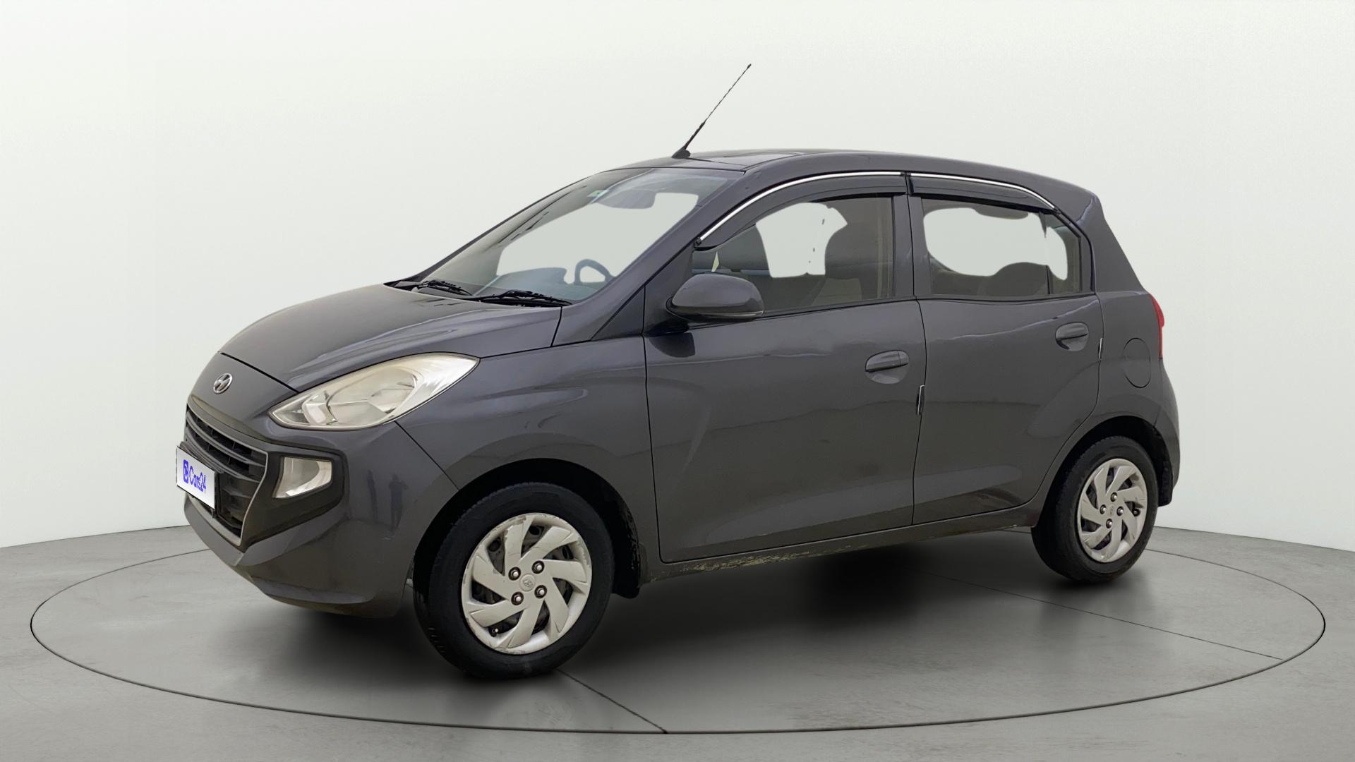 Buy Used Hyundai Santro Sportz AMT of 2020 model @ 3,33,333 INR in ...