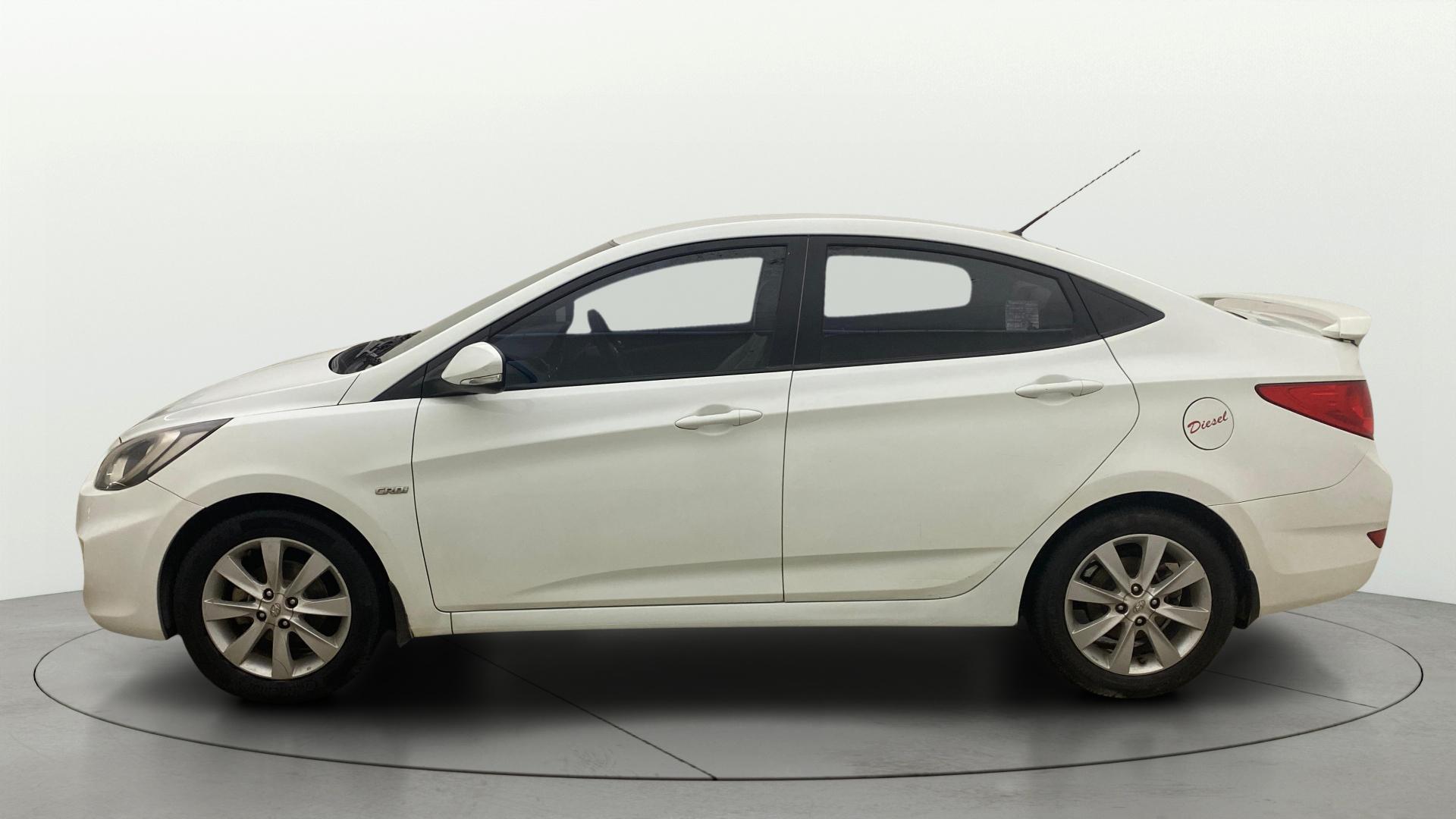 Buy Used Hyundai Verna 1.6 SX CRDi Optional of 2013 model @ 4,02,857 ...