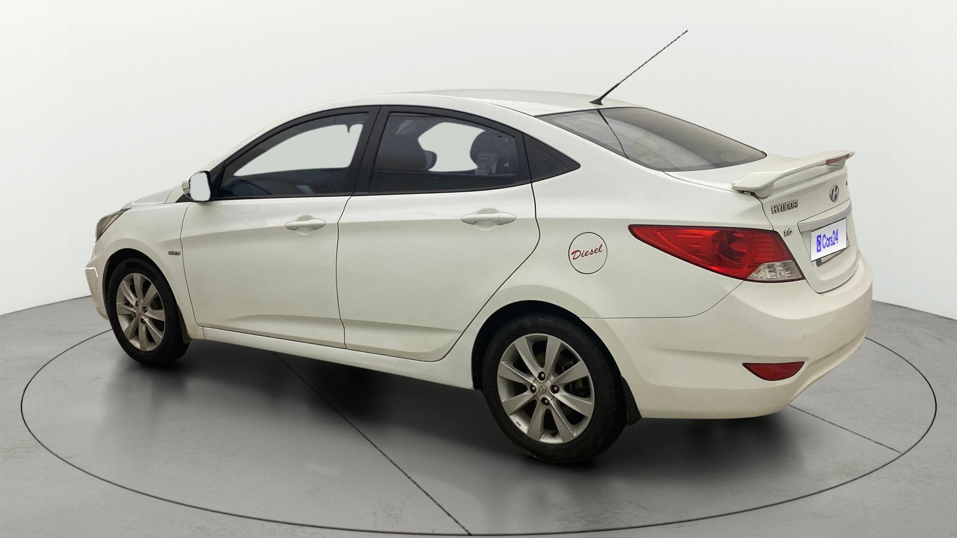 Buy Used Hyundai Verna 1.6 SX CRDi Optional of 2013 model @ 4,02,857 ...