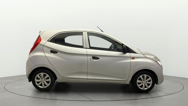 541 Used Hyundai EON Cars in India from ₹70,000 - Second Hand Cars at ...