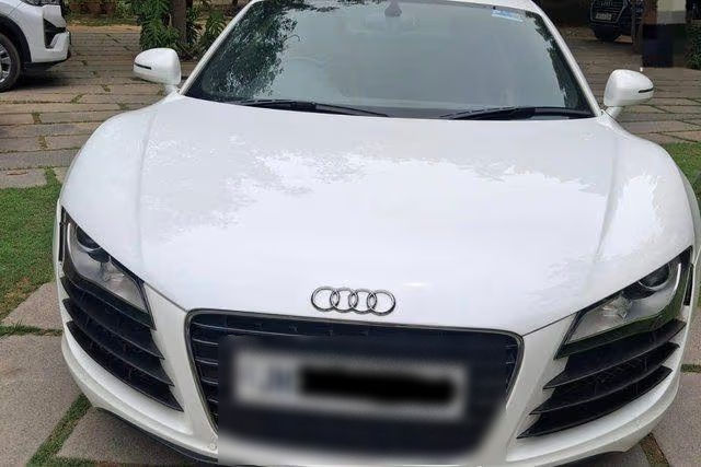 Used 2014 Audi R8 Petrol Automatic in Hyderabad at ₹50 Lakh - CarDekho