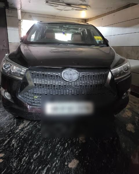 Buy Used Toyota Innova 2.5 G Diesel 7 Seater BS IV of 2016 model @ 13 ...