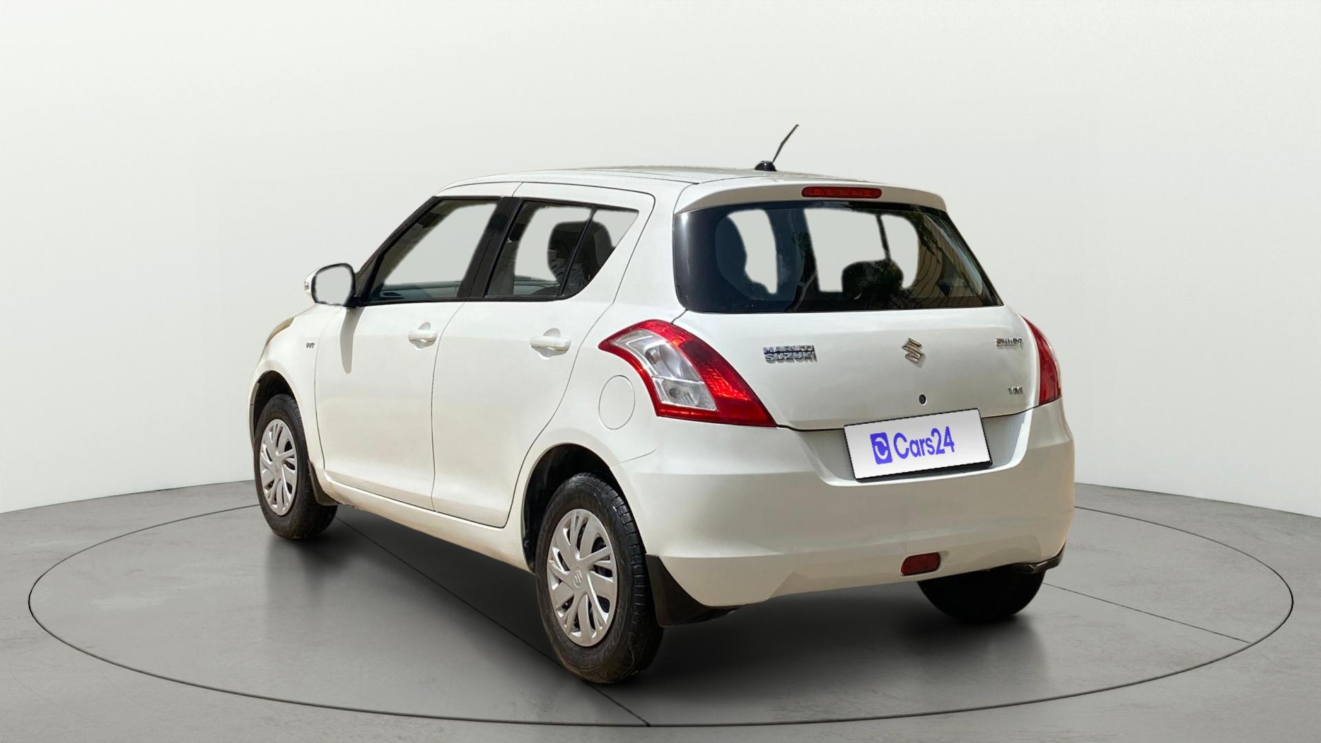 Buy Used Maruti Swift VXI Optional of 2016 model @ 3,58,581 INR in ...